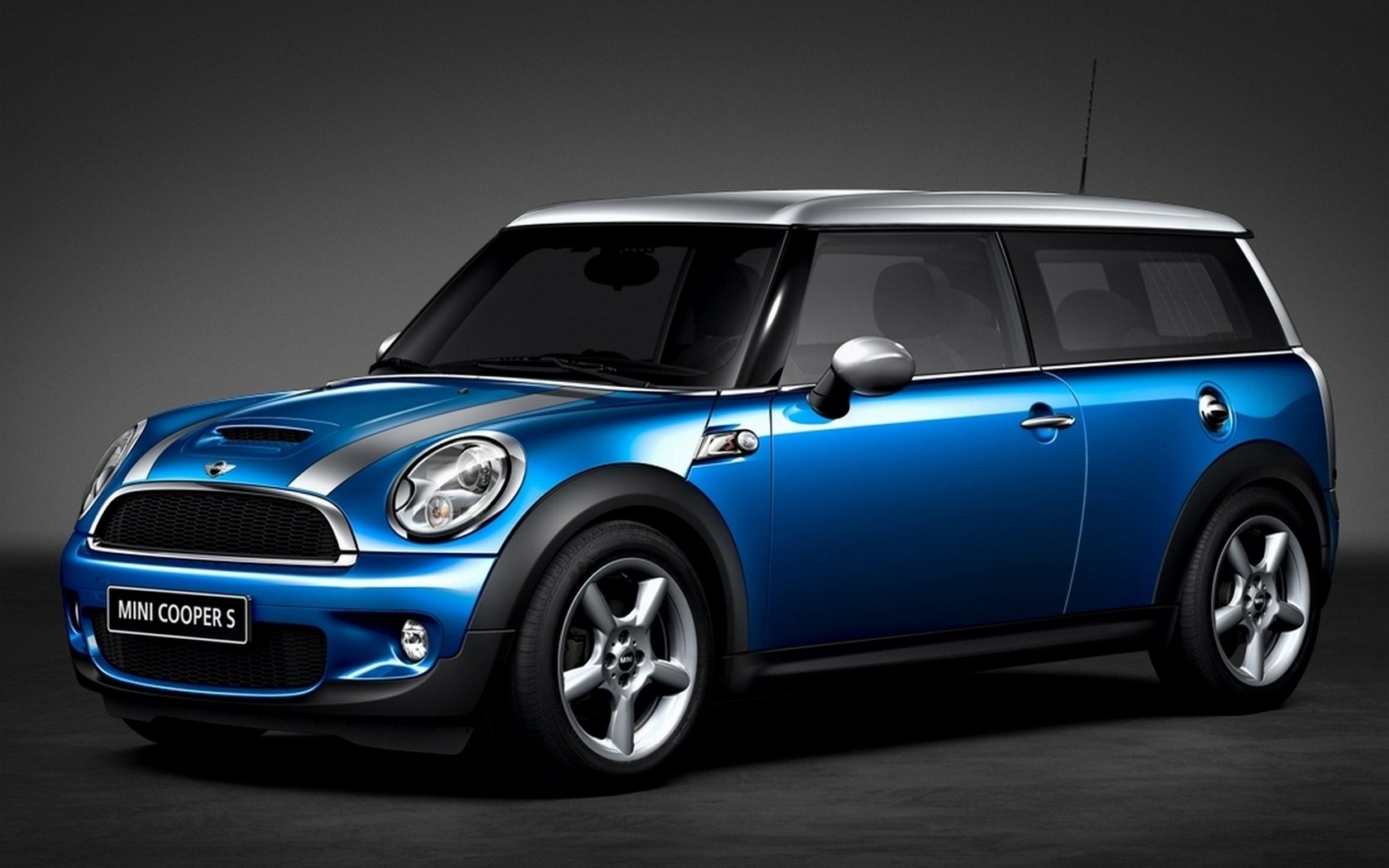 Мини купер универсал - фото и картинки на рабочий стол